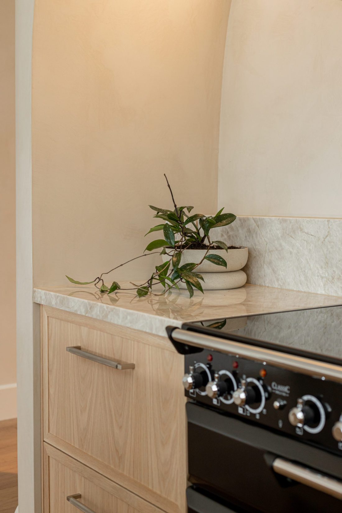 Kyal and Kara New Bay Builds | Featuring Loughlin Furniture